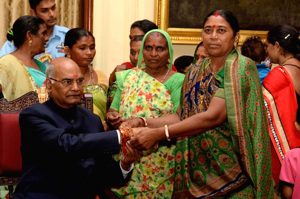 Raksha Bandhan celebrations - President Kovind