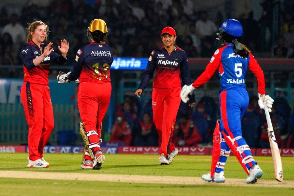 WPL 2025 match between Delhi Capitals and Royal Challengers Bengaluru