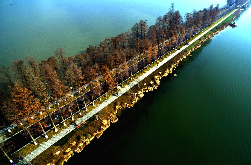 CHINA-HUBEI-WUHAN-DONGHU LAKE-GREENWAY