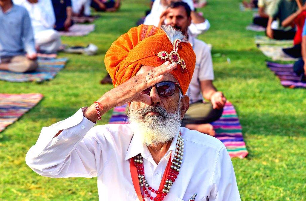 Yoga Session Held Ahead of International Yoga Day in Bikaner
