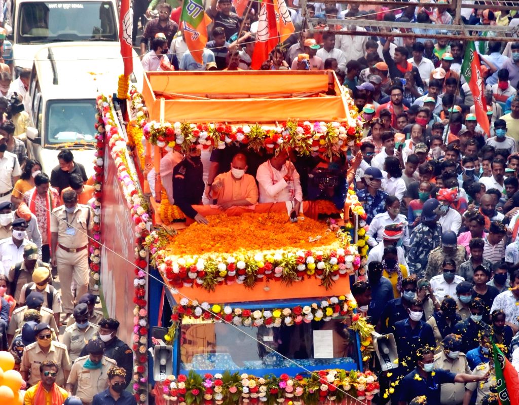 Free photo : Yogi Adityanath Rally