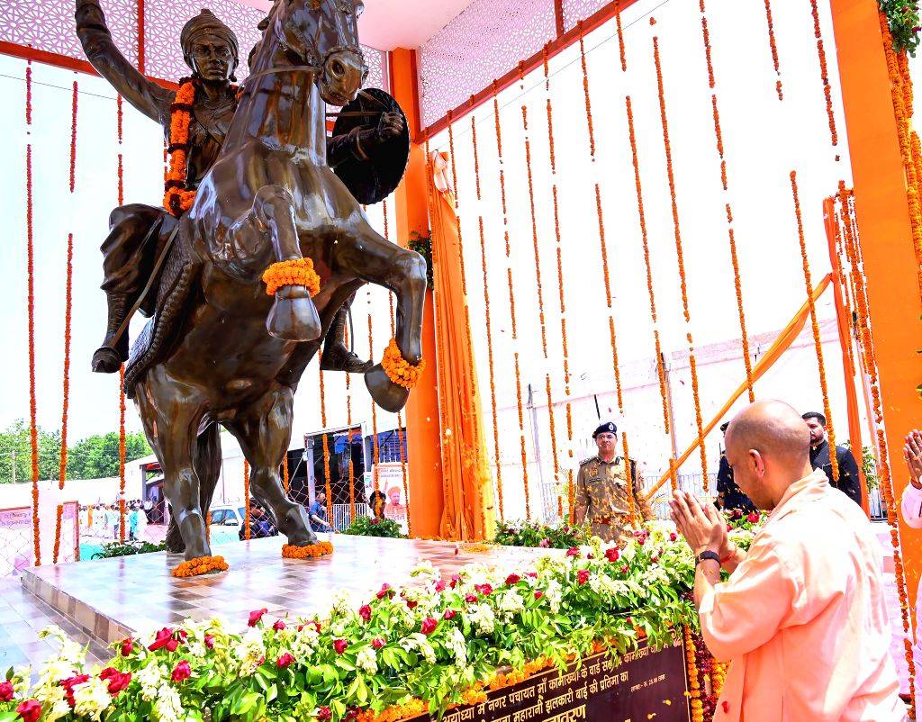 Yogi Adityanath unveils Jhalkari Bai statue
