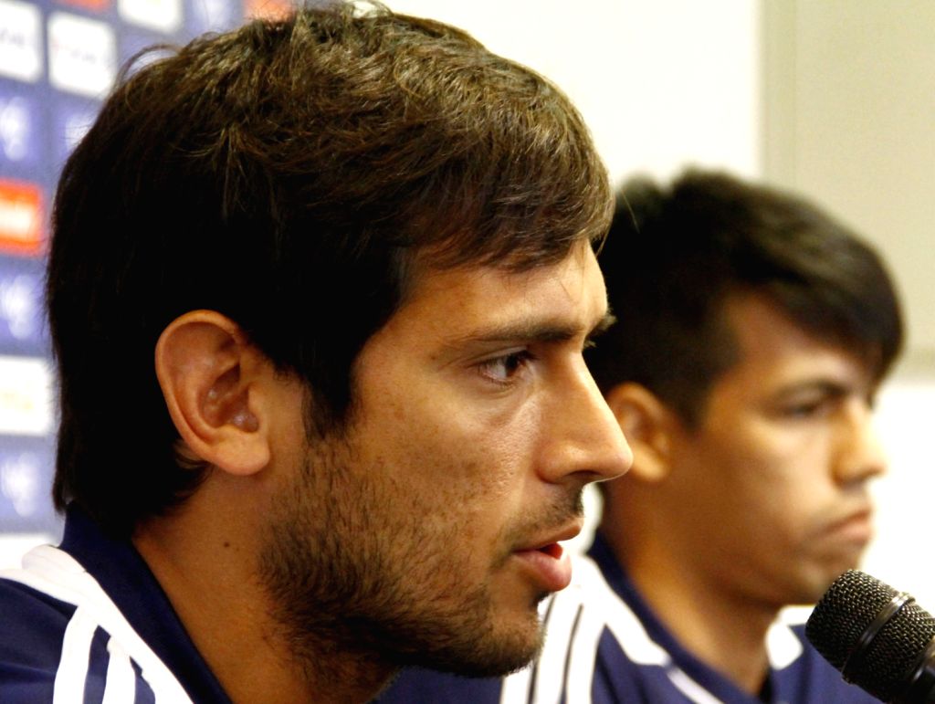 Roque Santa Cruz participates on a press conference