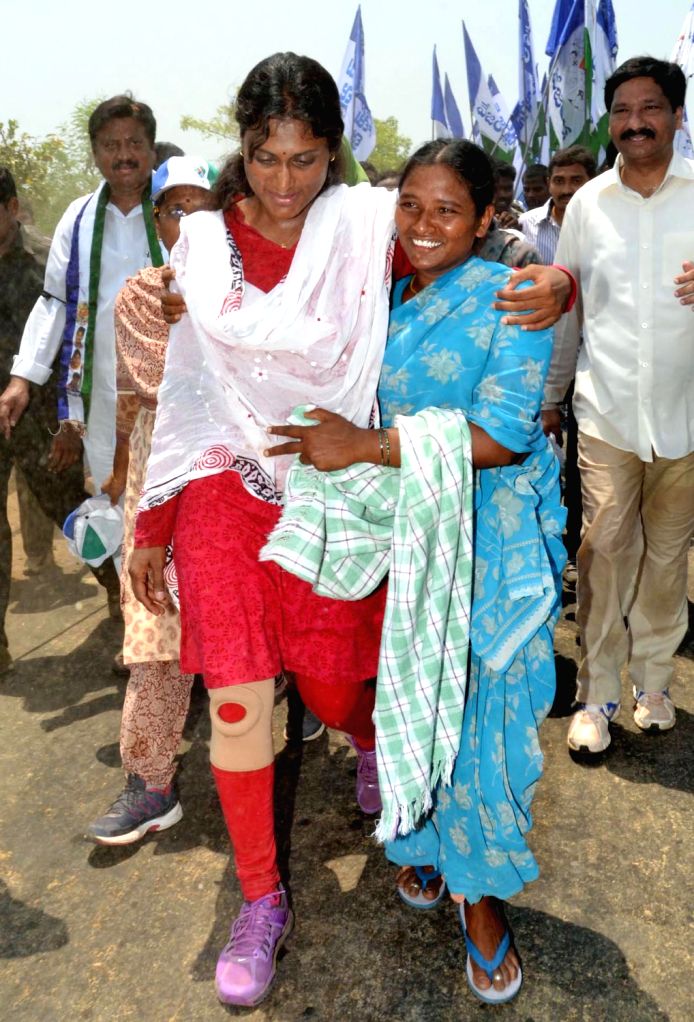 YSR Congress leader Sharmila during a padayatra at Vijayawada