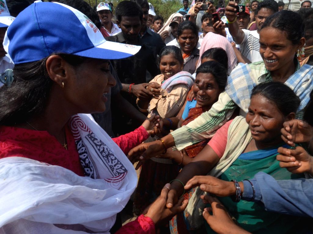 YSR Congress leader Sharmila during a padayatra at Vijayawada