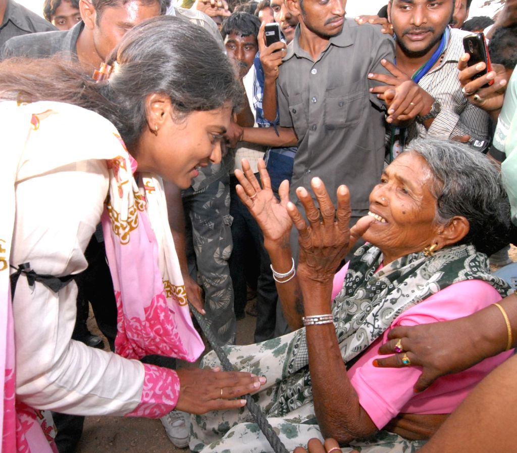 Y S Sharmila at a padayatra