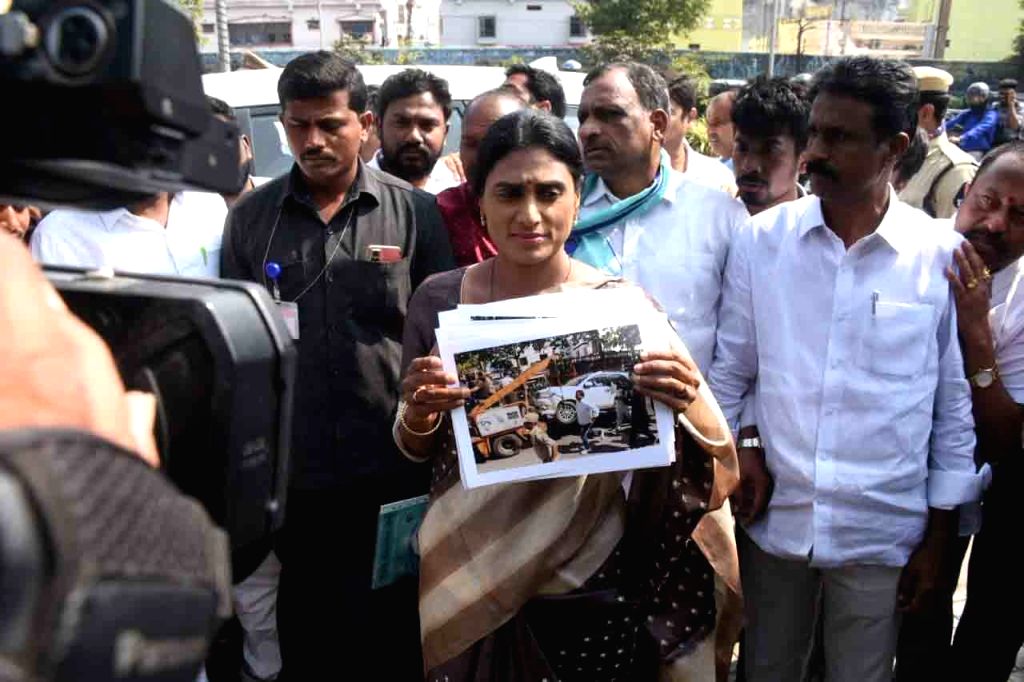 YSR Telangana Party President YS Sharmila shows a photo of her car that ...