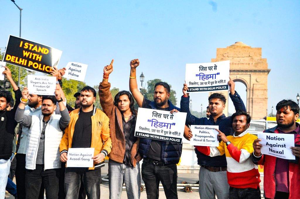 YSS protests against Madvi Hidma, supports Delhi Police in New Delhi
