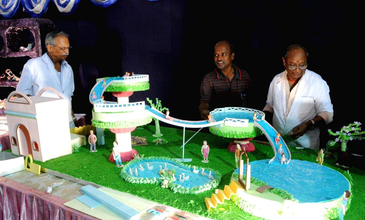 Take 30 fantastic cake designing ideas right here!