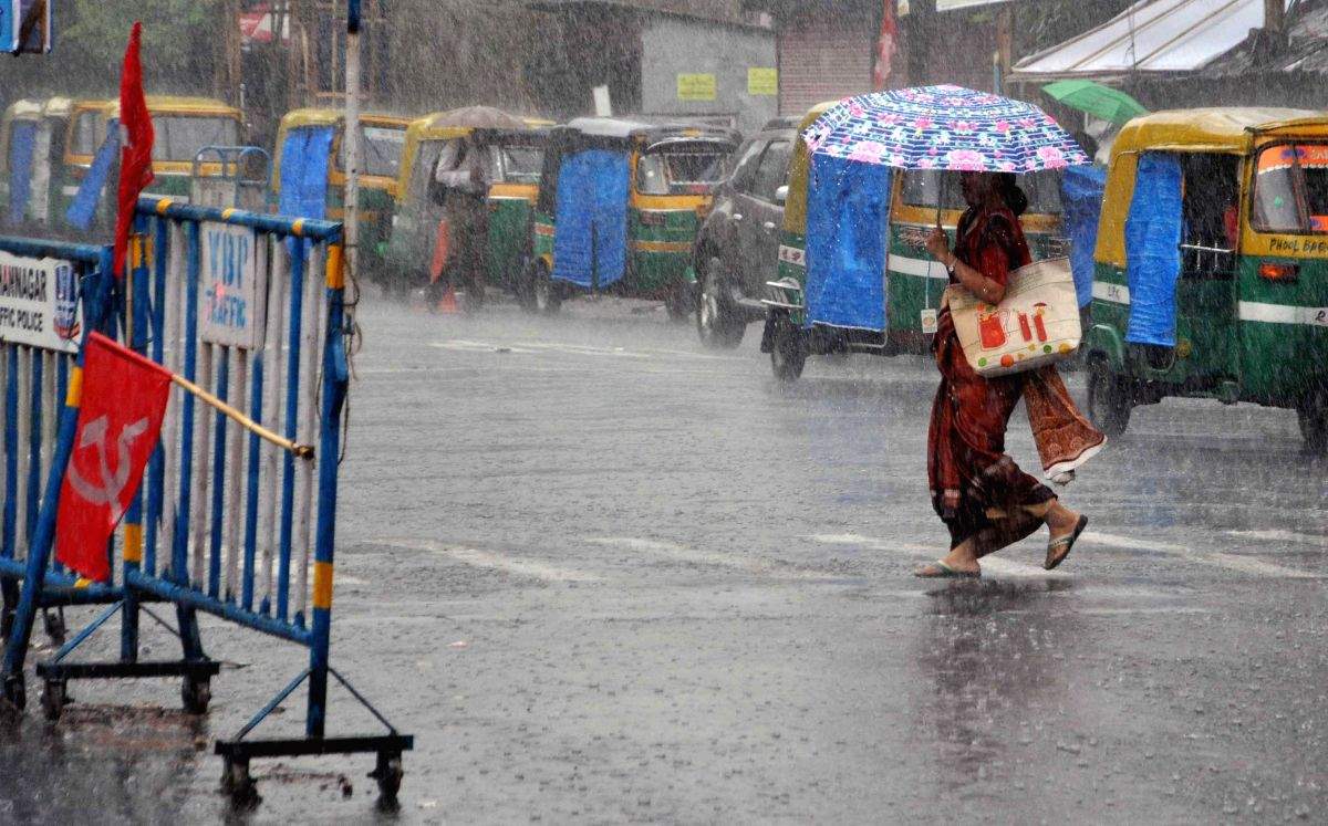 Here Comes That Rainy Day Feeling Again!!