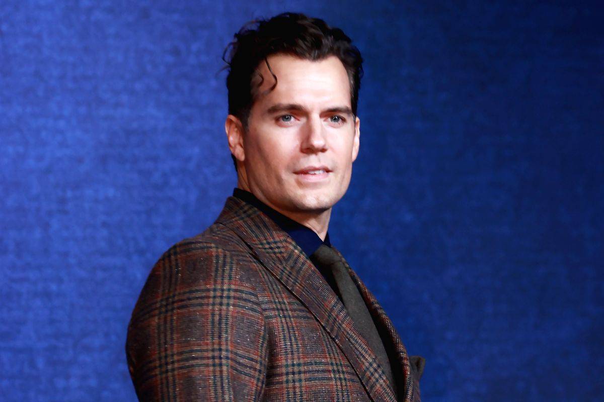 Zack Snyder marks 15 years since Henry Cavill 'stepped into legend' as ...