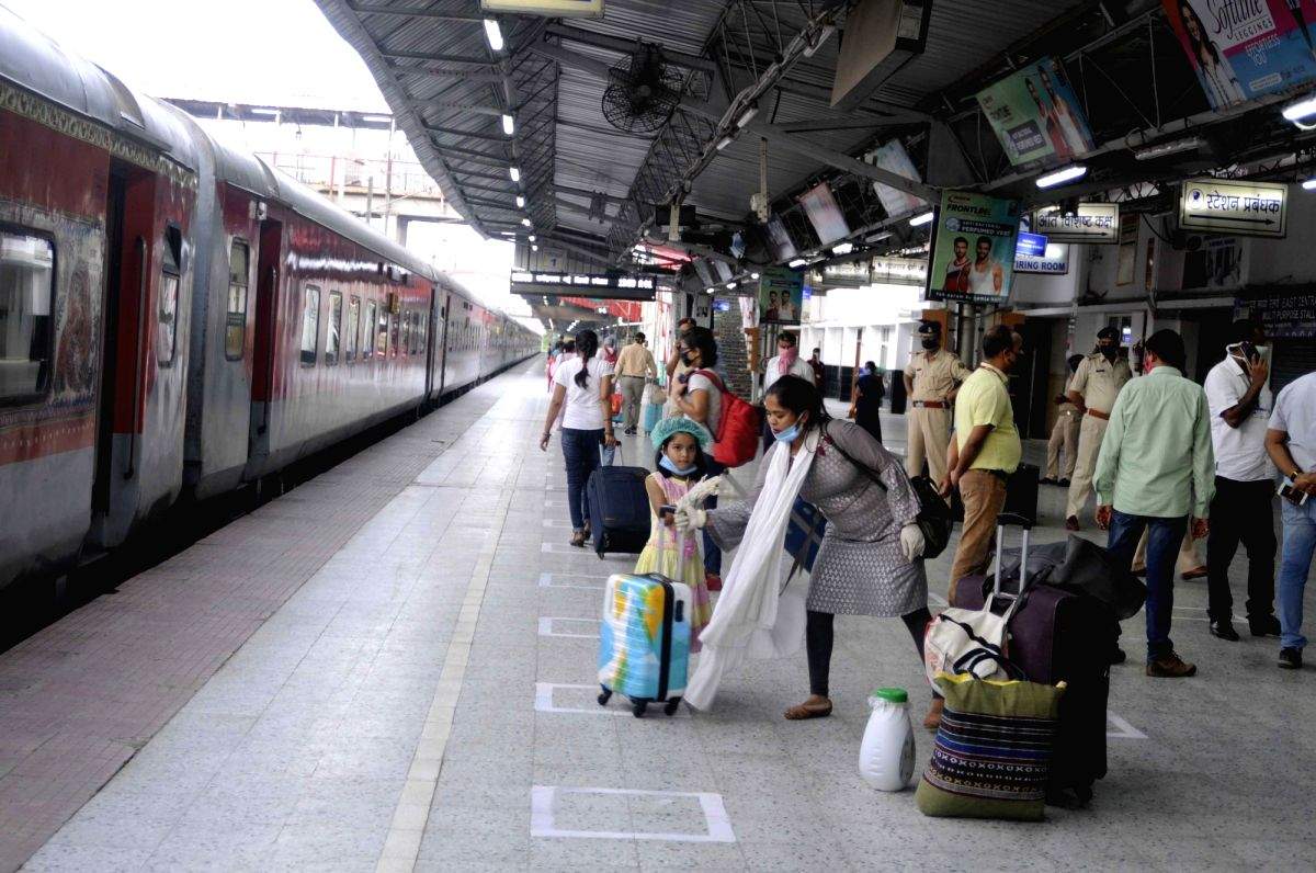 4 special trains reach New Delhi, passenger clueless how to return home