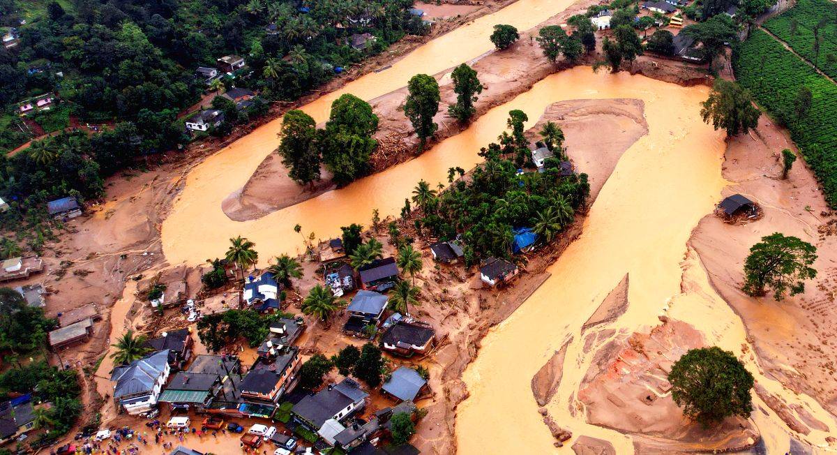 Wayanad toll reaches 297, with 206 still missing