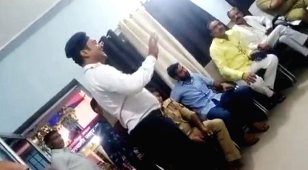 Free Photo :Traffic cops weeps after being manhandled by MLA's men