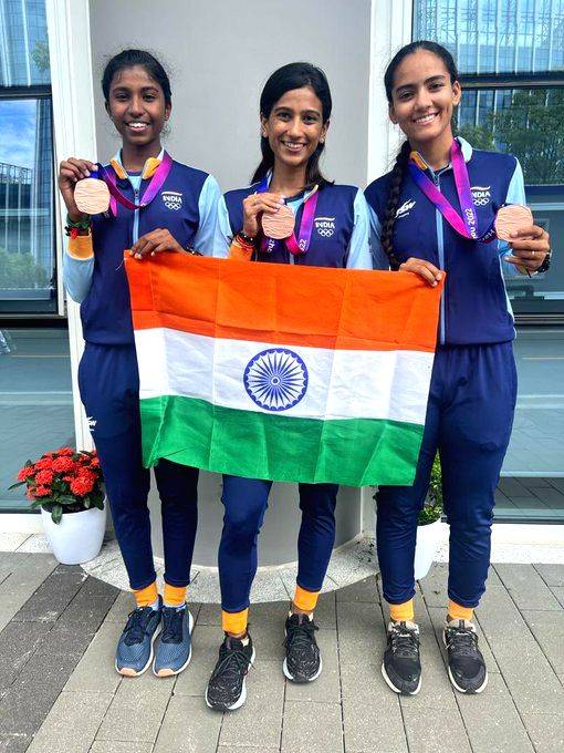 Asian Games: India win bronze medal in men's & women's 3000m relay team ...