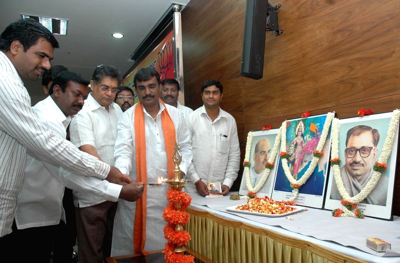 Tribute to SP Mukherjee on his birth anniversary