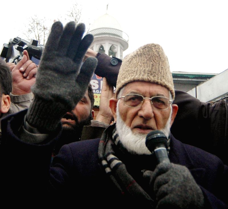 Deaths, defections, and the collapse of the Hurriyat conference in Kashmir