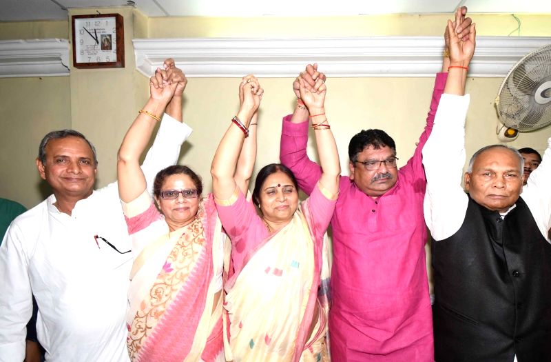 BJP's Renu Kushawaha, Poonam Devi Yadav resign from the party