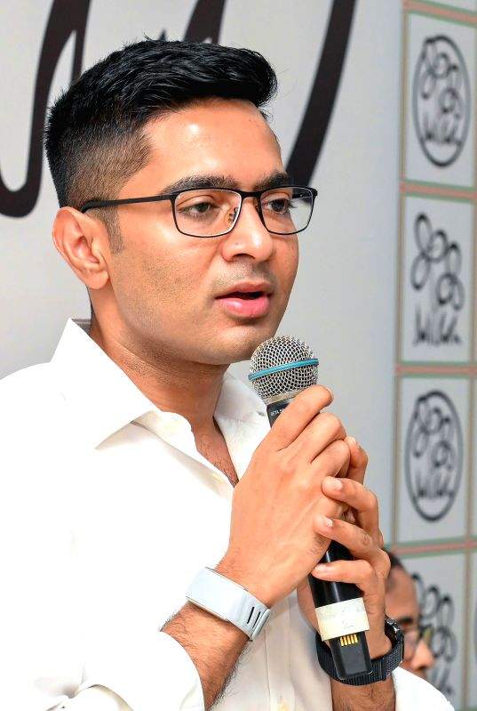Bengal CID conducts parallel raid at Trinamool leader Abhishek Banerjee ...
