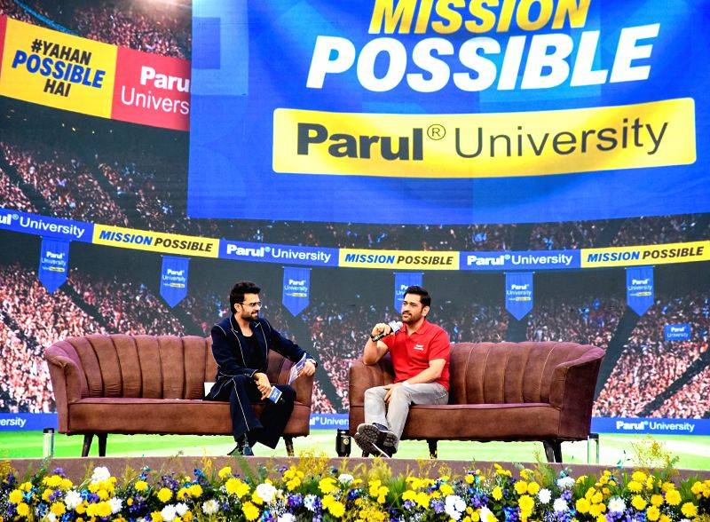 MS Dhoni at Parul University Event