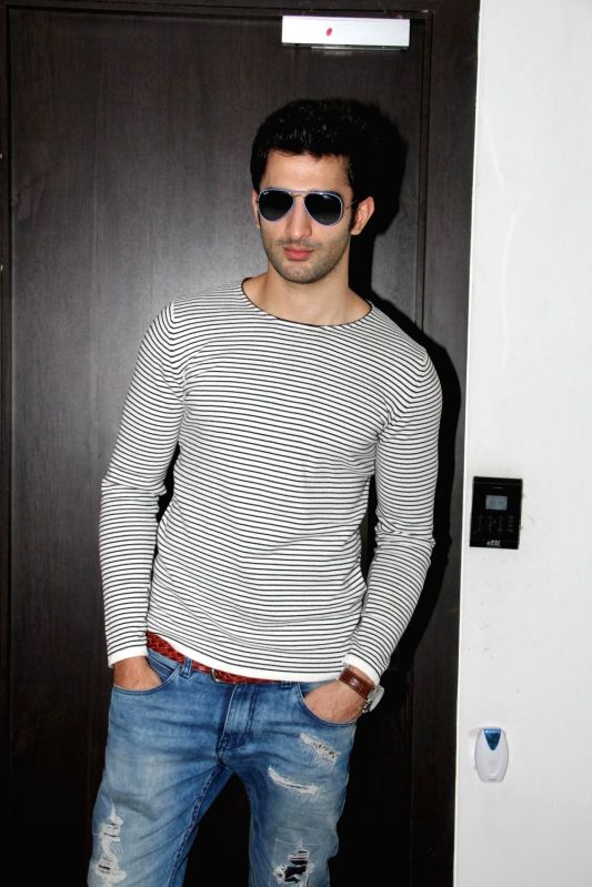 Siddharth Gupta glad people like his chemistry with teen TV star Avneet ...