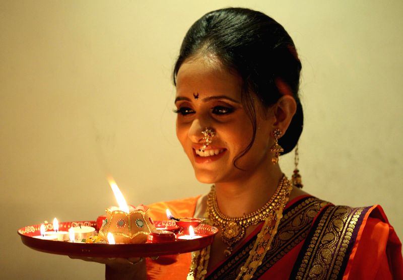 Diwali 2018: All About the Diwali Diya from scratch