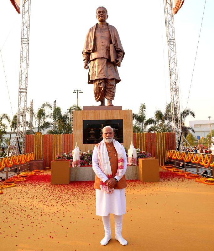 PM Modi Unveils Statue of Gopinath Bordoloi