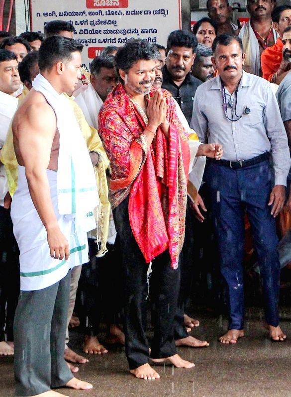 Tamil Nadu CM C. Joseph Vijay visits Kollur Mookambika Temple