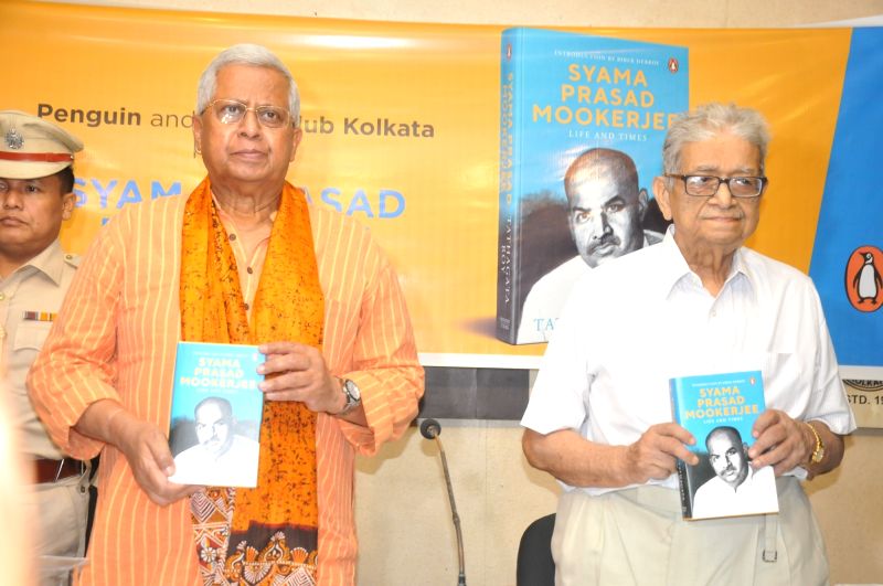 Tathagata Roy, Chittatosh Mookerjee during book launch