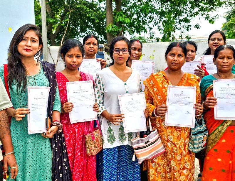 Women Receive Financial Assistance Under Annapurna Bhandar Scheme