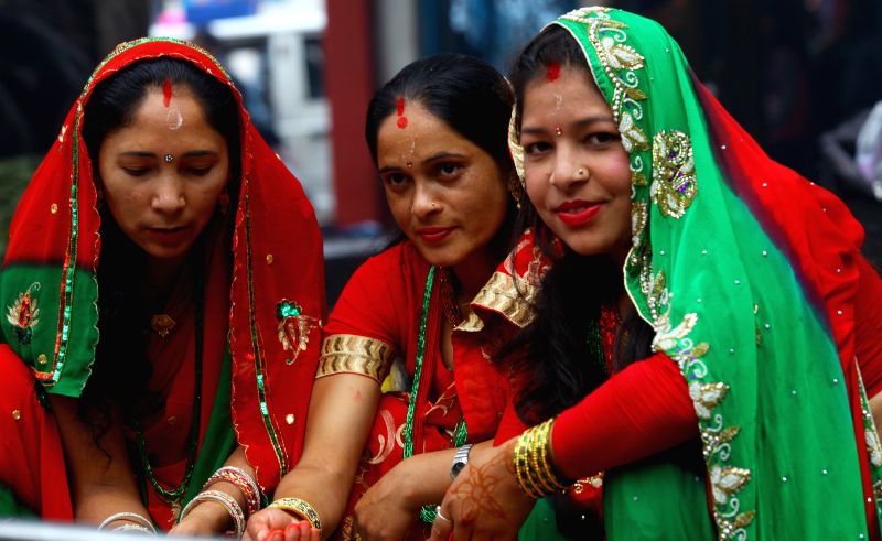 Significance of women's solah shringar during Hartalika Teej